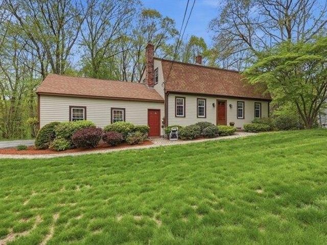 house with 3 bedroom, Milford MA DS103932642