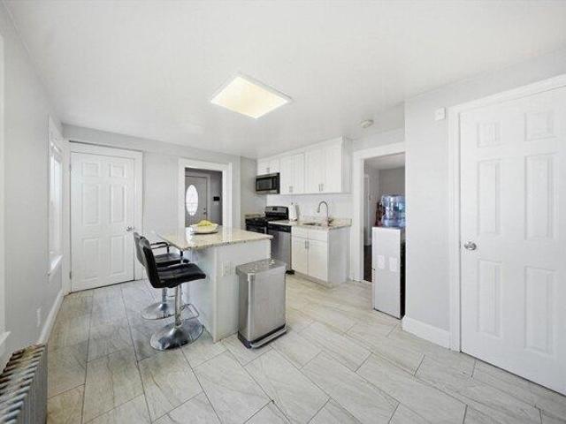 house with 3 bedroom, Milford MA ES104112363