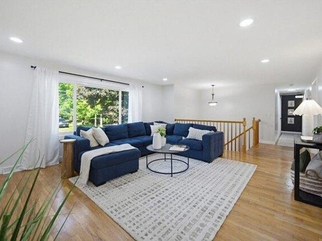 house with 3 bedroom, Milford MA ES104151999