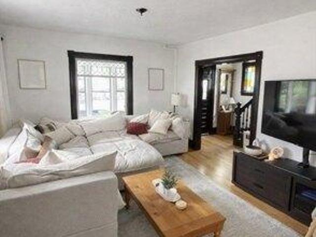 house with 3 bedroom, Milford MA ES105080071
