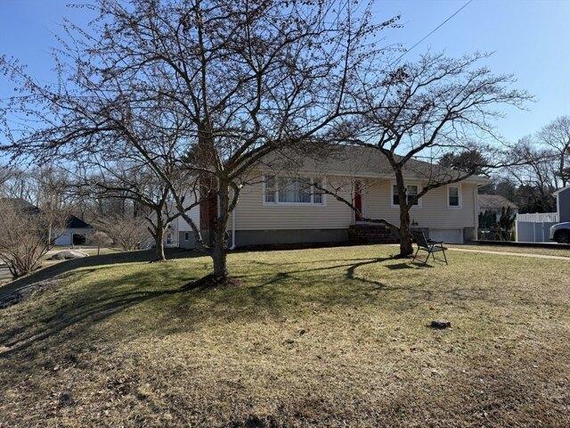 house with 3 bedroom, Milford MA ES103162284