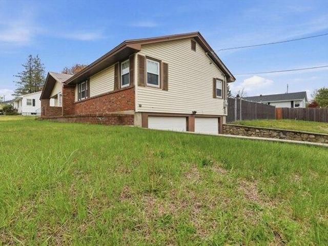 house with 3 bedroom, Milford MA ES103436790