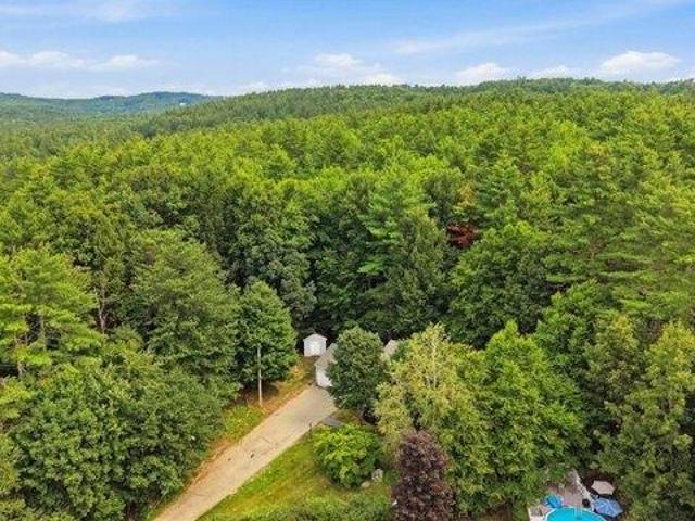 house with 3 bedroom, Milford NH DS104264274