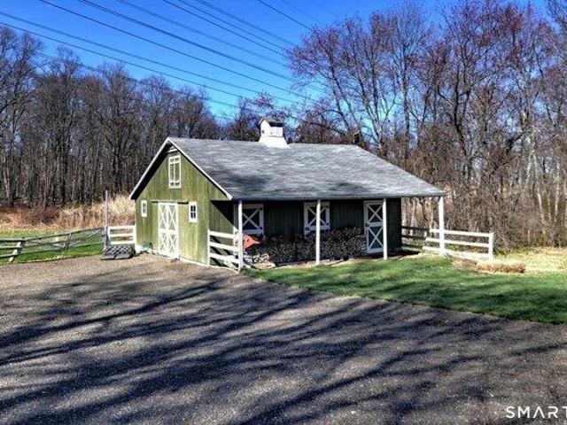 house with 3 bedroom, Milford CT DLS101661273