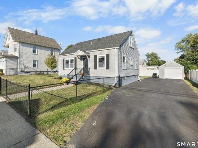 house with 3 bedroom, Milford CT DLS101800092
