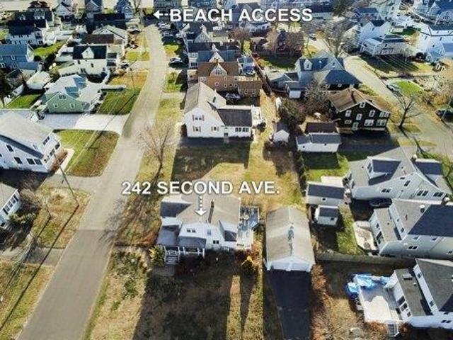 house with 3 bedroom, Milford CT DLS102280802