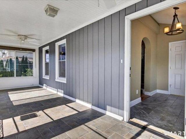 house with 3 bedroom, Milford CT DLS102442746