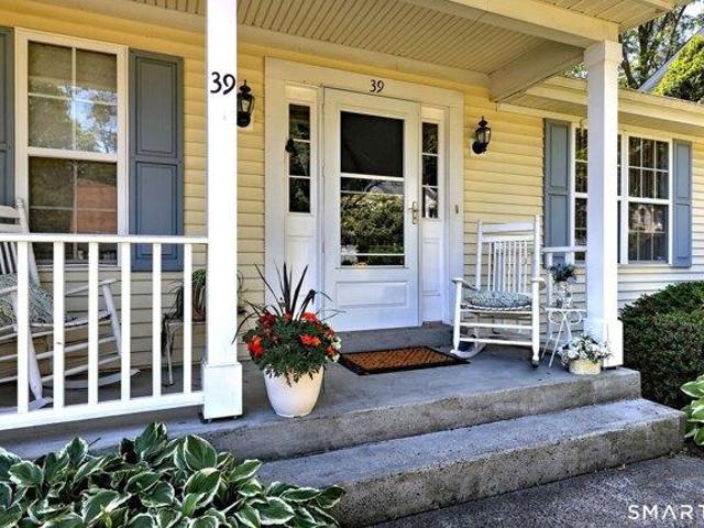 house with 3 bedroom, Milford CT DS104153156
