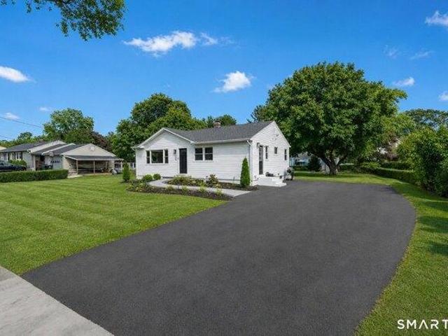 house with 3 bedroom, Milford CT DS104188835