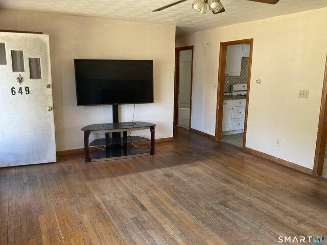 house with 3 bedroom, Milford CT DS104332199