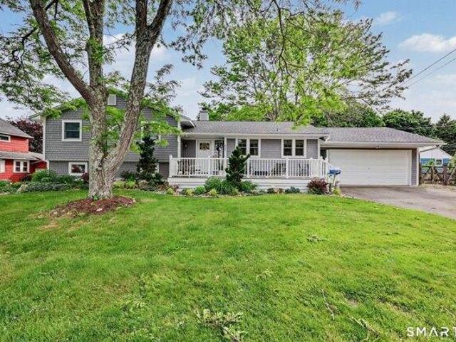 house with 3 bedroom, Milford CT DS104406006