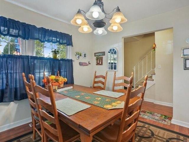 house with 3 bedroom, Milford CT DS102444097