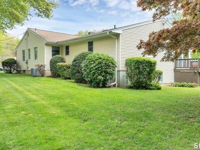 house with 3 bedroom, Milford CT DS103099477