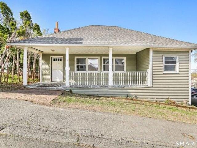 house with 3 bedroom, Milford CT DS103162423