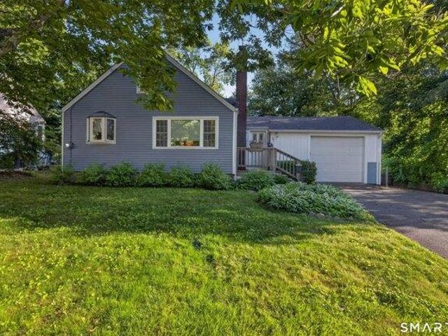 house with 3 bedroom, Milford CT DS103435034