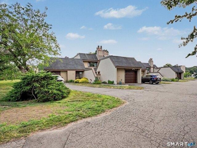 house with 3 bedroom, Milford CT DS103625141