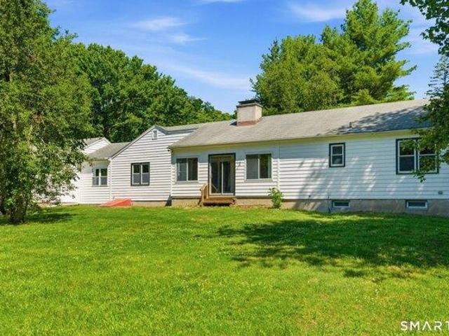 house with 3 bedroom, Milford CT ES104233906