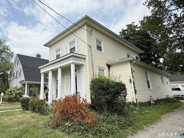 house with 3 bedroom, Milford CT ES104328753