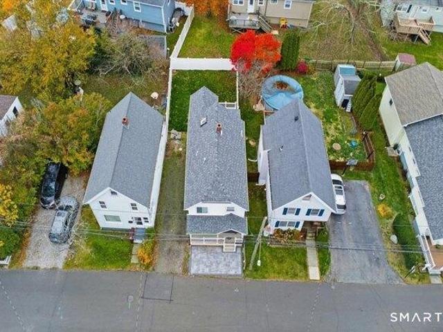 house with 3 bedroom, Milford CT ES104849576