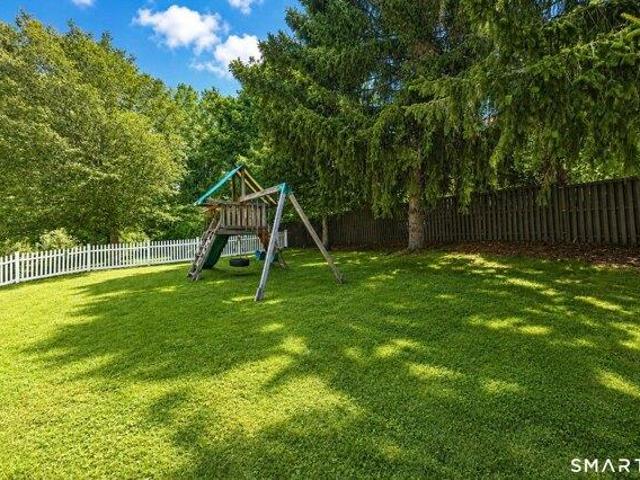 house with 3 bedroom, Milford CT ES105140949