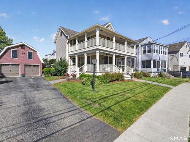 house with 3 bedroom, Milford CT ES105159627