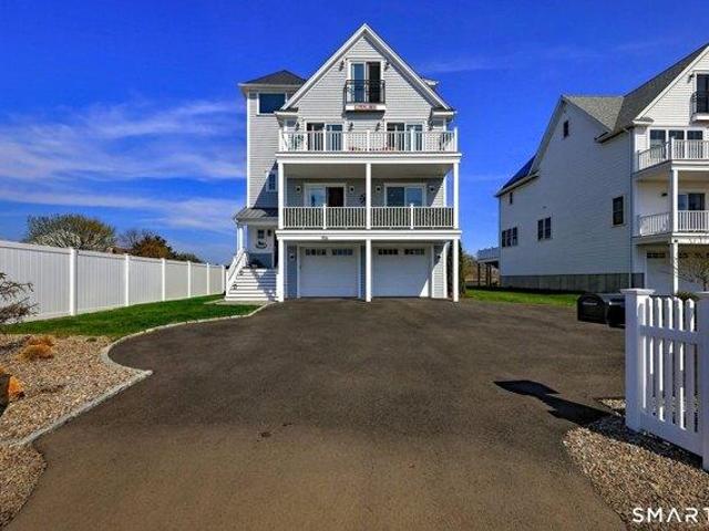 house with 3 bedroom, Milford CT ES105176174