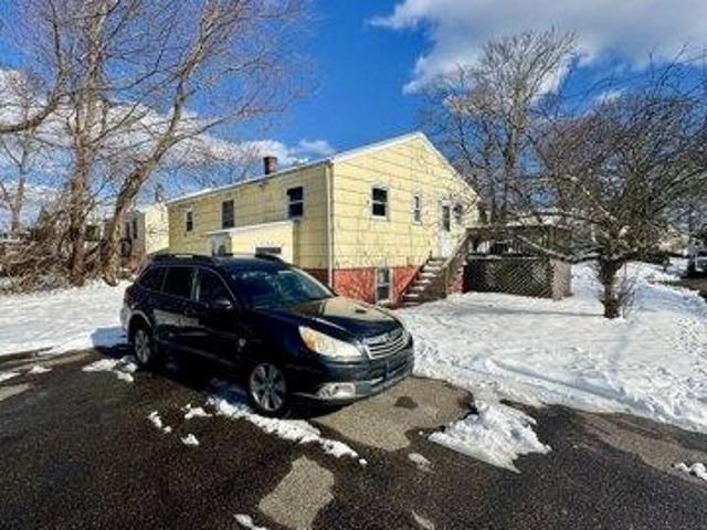 house with 3 bedroom, Milford CT ES105207895