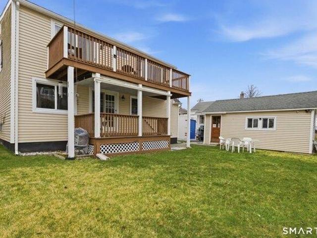 house with 3 bedroom, Milford CT ES102824418