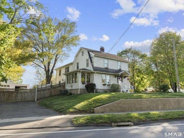 house with 3 bedroom, Milford CT ES102826882