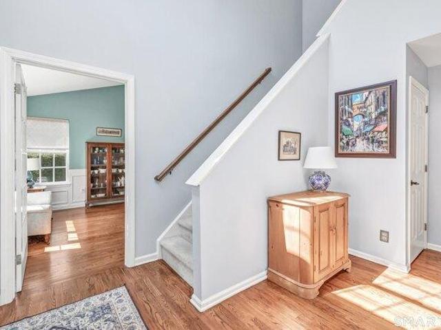 house with 3 bedroom, Milford CT ES103160110