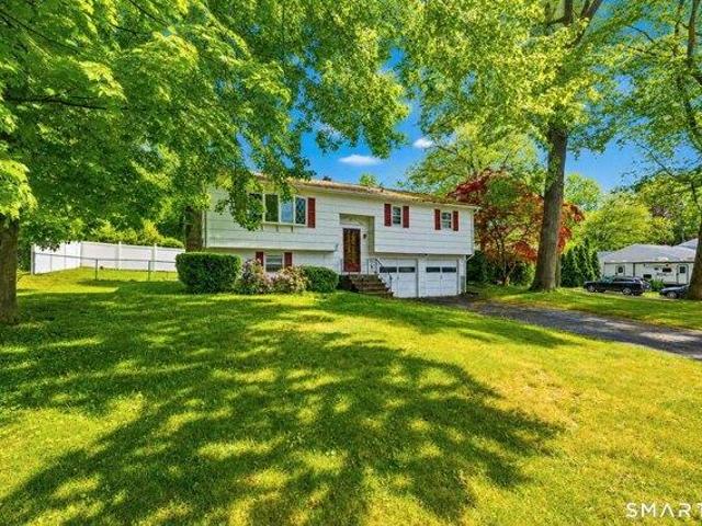 house with 3 bedroom, Milford CT ES103434364