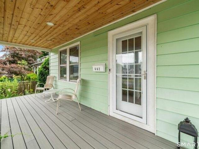 house with 3 bedroom, Milford CT ES103625437