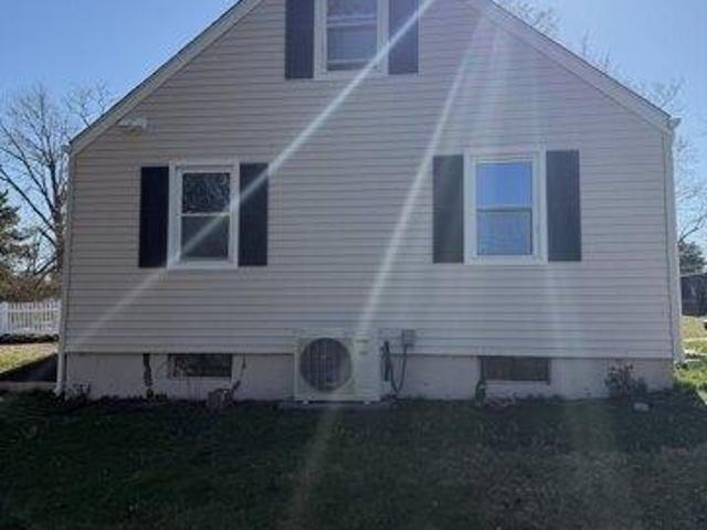 house with 3 bedroom, Milford CT ES103622640