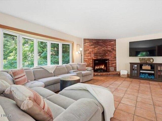 house with 3 bedroom, Milford PA ES104905279