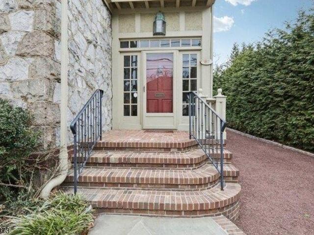 house with 3 bedroom, Millburn NJ DLS101899623
