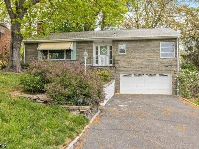 house with 3 bedroom, Millburn NJ DS104188550