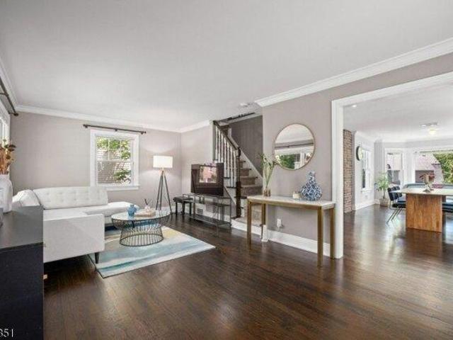 house with 3 bedroom, Millburn NJ ES104149956
