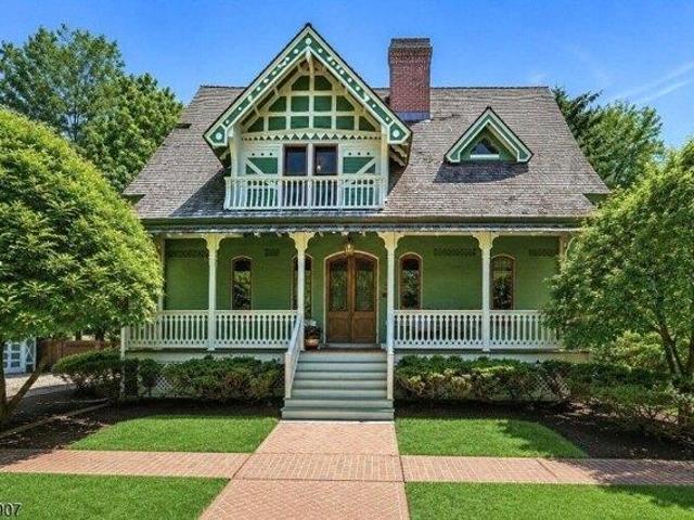house with 3 bedroom, Millburn NJ ES104262890