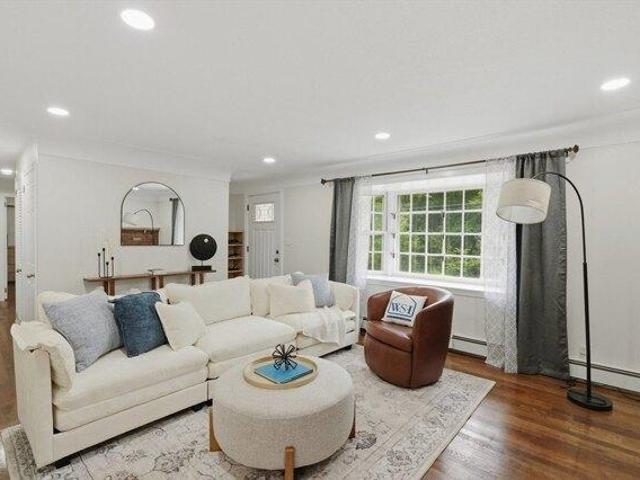 house with 3 bedroom, Millbury MA DS104331039