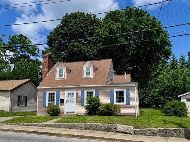 house with 3 bedroom, Millbury MA ES104570387