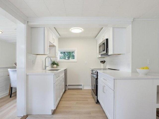 house with 3 bedroom, Millbury MA ES105094098