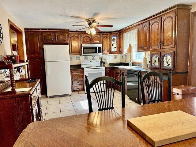 house with 3 bedroom, Millbury MA ES105158975