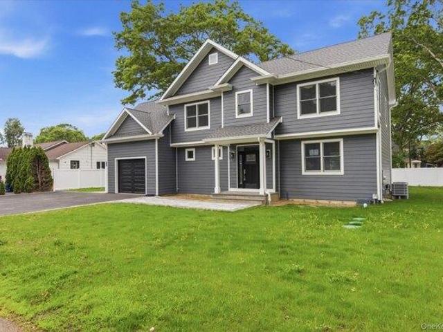 house with 3 bedroom, Miller Place NY ES104907072