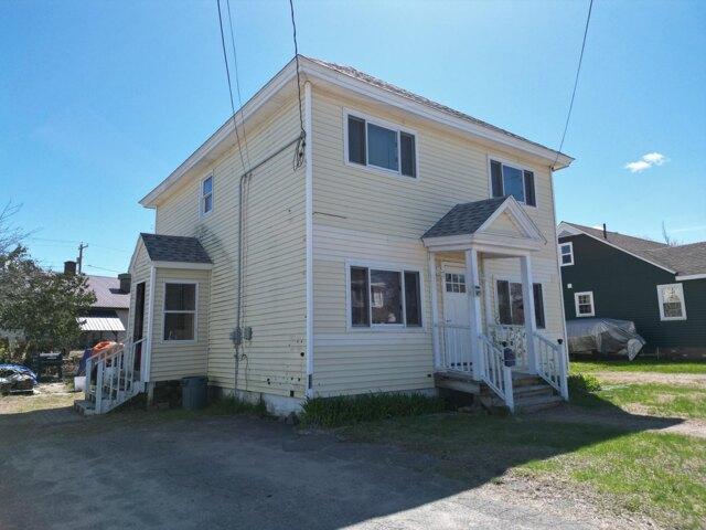 house with 3 bedroom, Millinocket ME DS103034649
