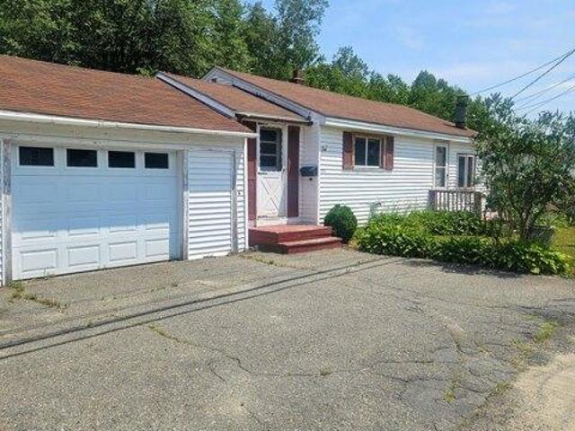 house with 3 bedroom, Millinocket ME DS103970288