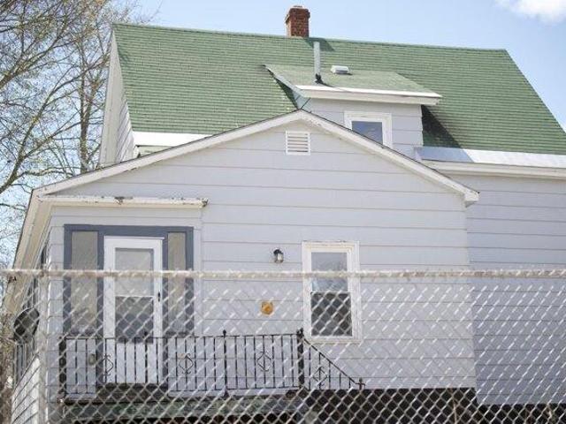 house with 3 bedroom, Millinocket ME ES104870273