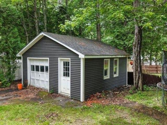 house with 3 bedroom, Millinocket ME ES104807943