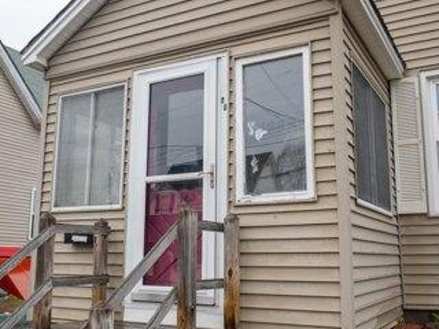 house with 3 bedroom, Millinocket ME ES105158477