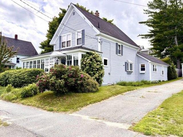 house with 3 bedroom, Millinocket ME ES105107603