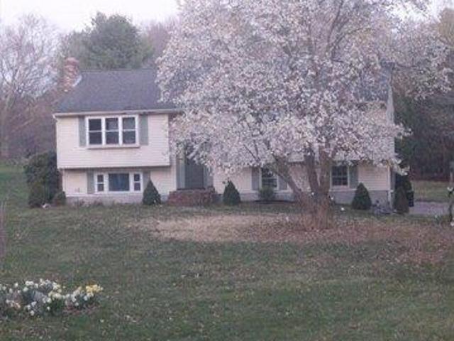 house with 3 bedroom, Millis MA DLS102775430